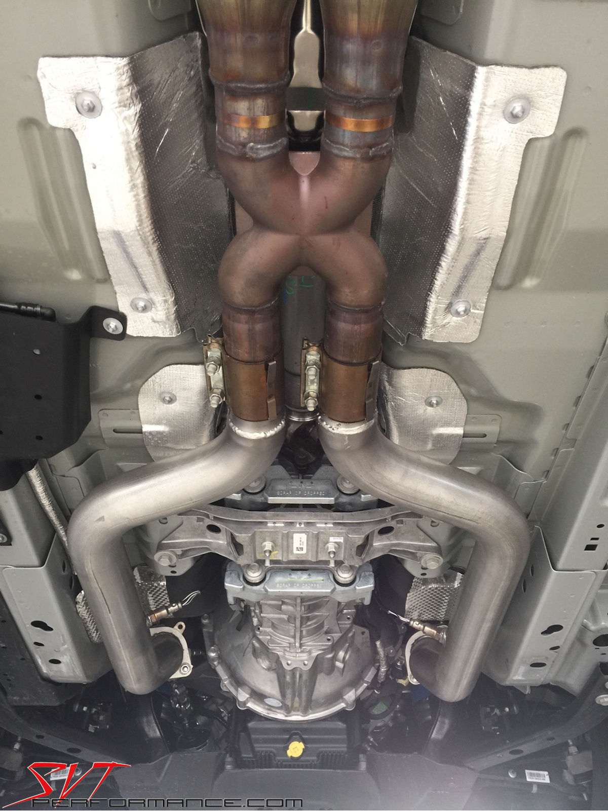 Video: Shelby GT350 Off-Road Mid-Pipes – FordPowered